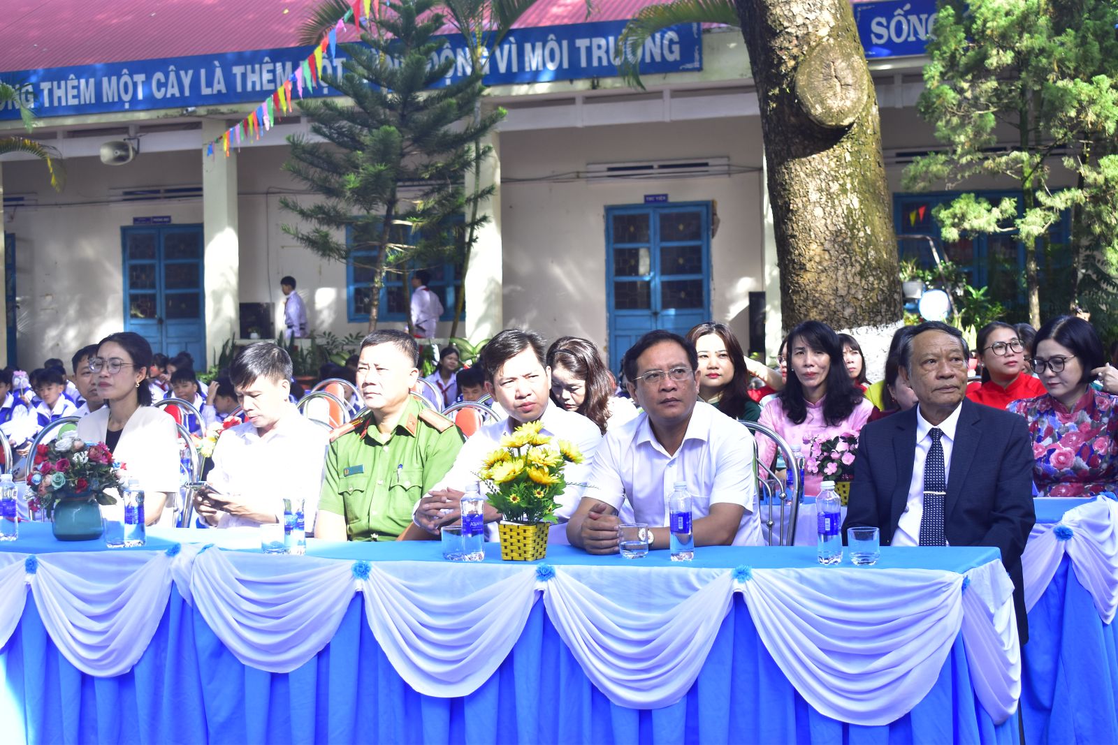 Các trường học trên địa bàn phường Đăk Cấm tổ chức Khai giảng năm học mới